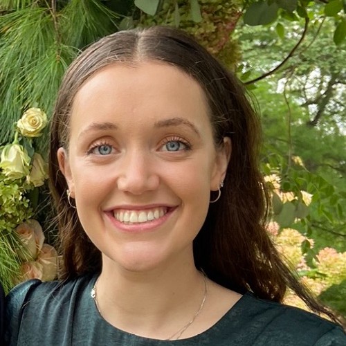 Student Profile: Rebecca Silverman, MPP Class of 2023 | The University of Chicago Harris School ...