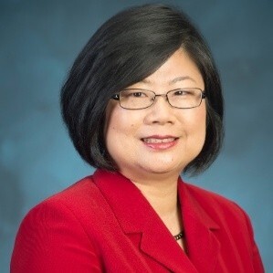 Jean Lin Pao, MPP'91, and the Ongoing Fight for Small Business | Harris ...